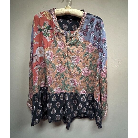 Tolani | Tops | Feathers By Tolani Womens Long Sleeve Henley Top Medium ...